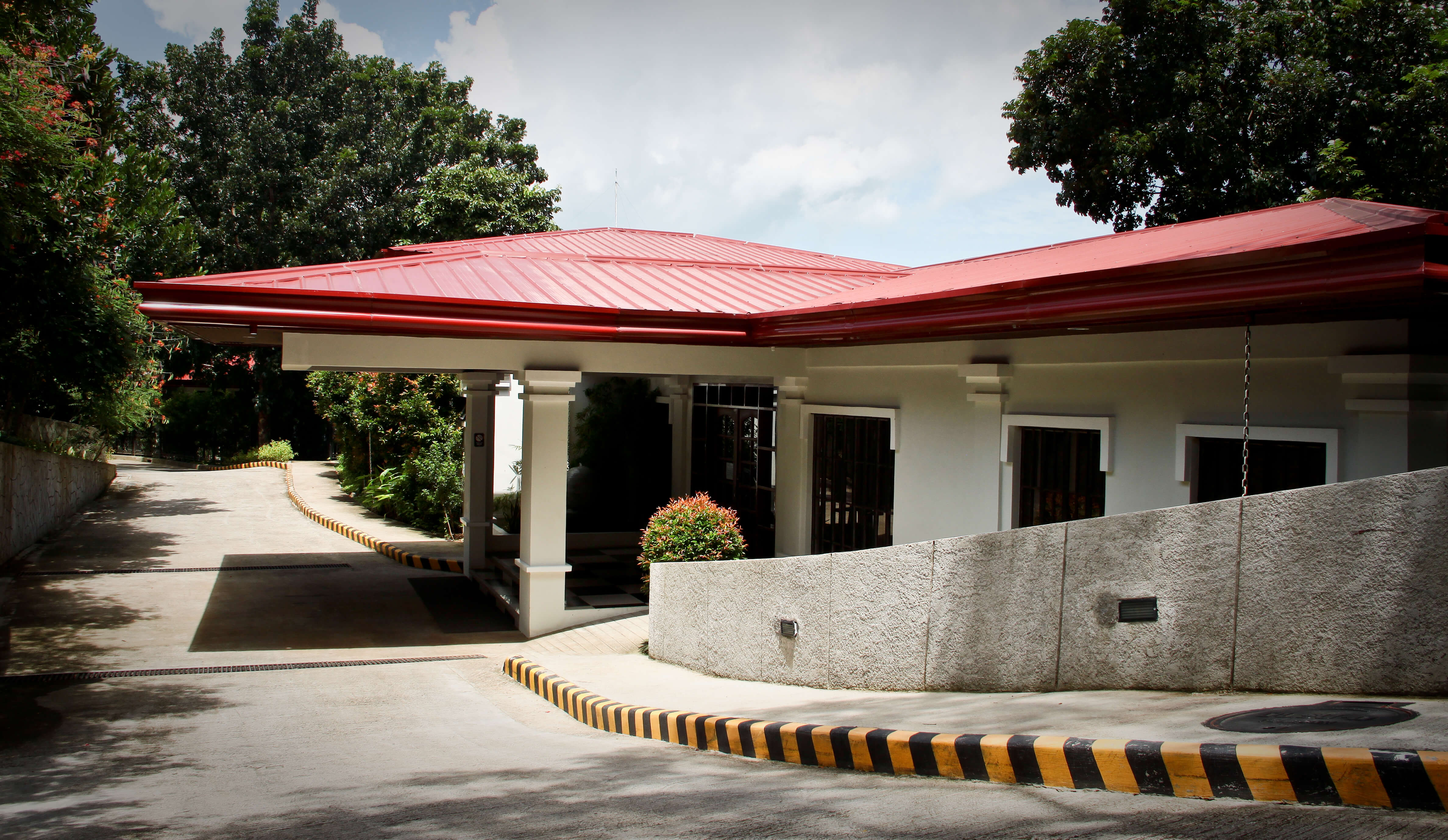 De La Salle University - Dasmariñas (DLSU-D): Gallery | Edukasyon.ph